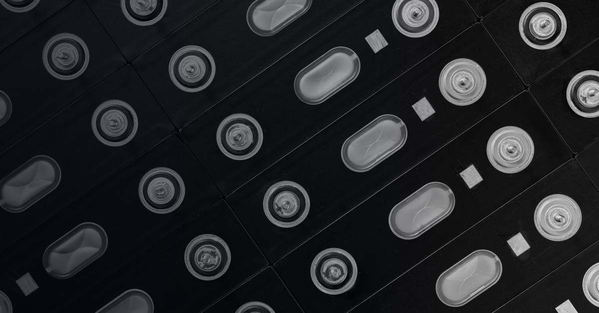 How Does a Lithium-Ion Battery Work? | Monolith
